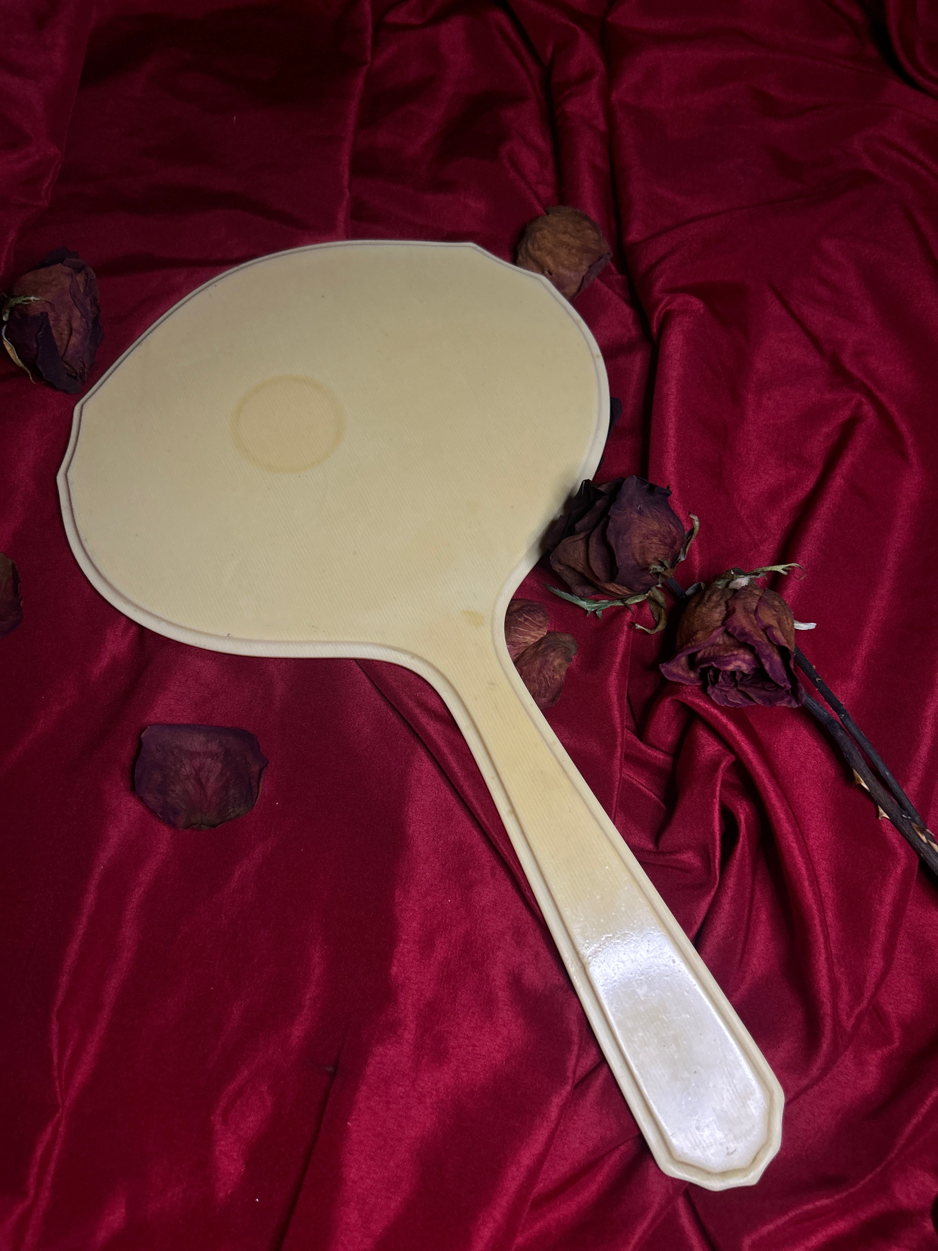 Ivory Du Barry Py-ra-lin Hand Held Mirror – theburiedwitch