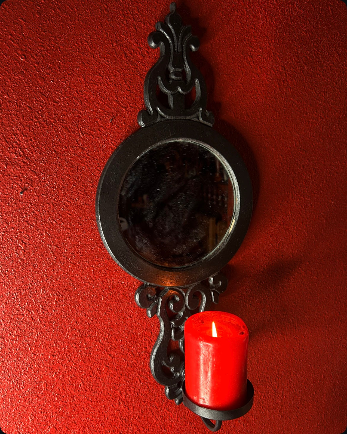 Ornate Round Mirrored Pillar Candleholder – theburiedwitch